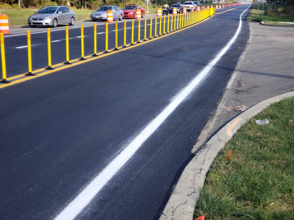 Sign Installations / Flagging Operation / Tubular Marker Installation ...